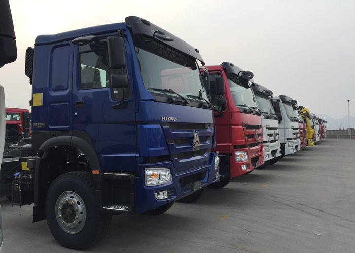 HOWO Drawing Head Tractor Truck LHD 6x4 371HP Single Berth Cabin Air ...